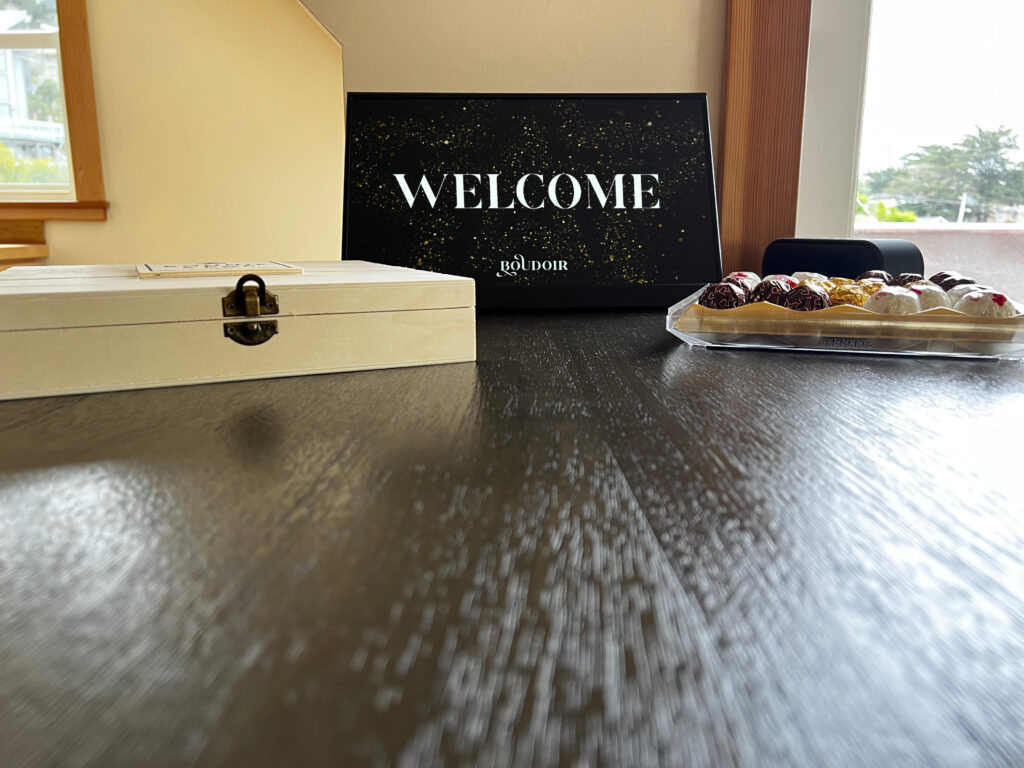 Boudoir Photographer | Boudoir Videographer | Jonathan Soltero